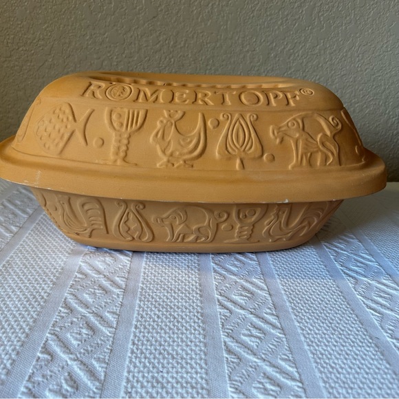 Romertopf | Kitchen | Romertopf 11 Clay Dutch Oven Roaster 25 Quart ...